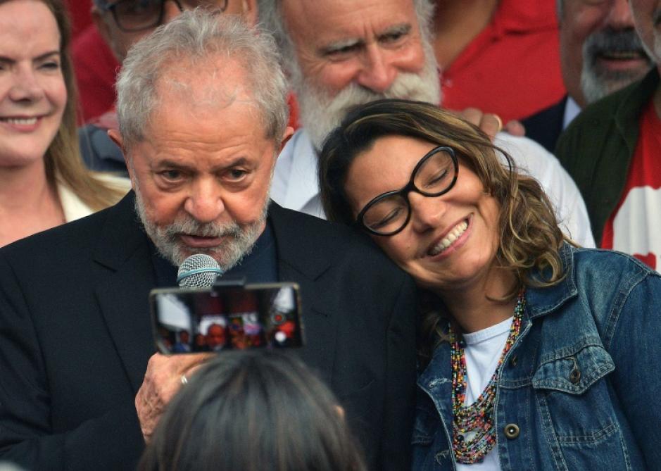 Lula se marie à moins de cinq mois de la présidentielle au Brésil