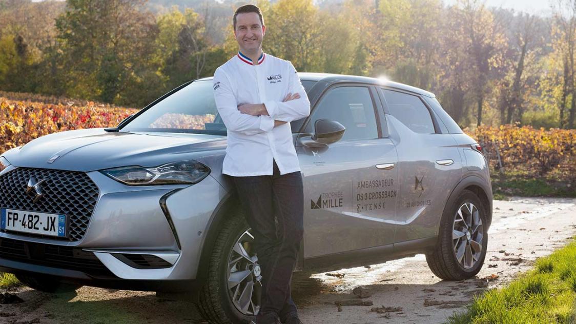 Le Chef Philippe Mille au volant d'une électrique