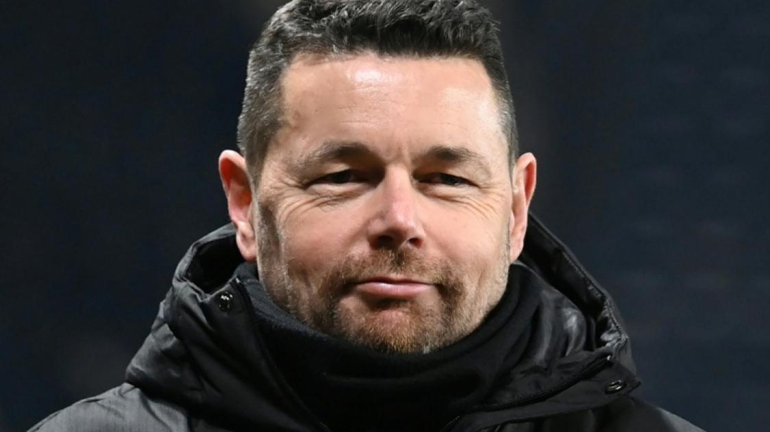 Ligue 1: Pierre Sage, la force tranquille de Lens