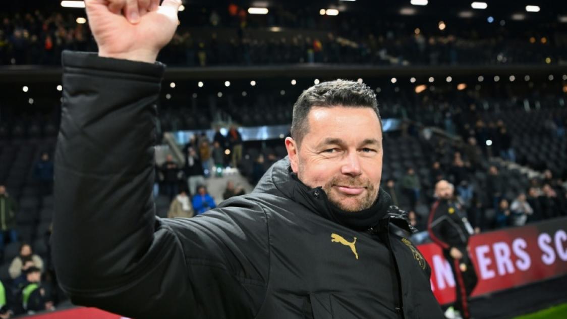 Ligue 1: Pierre Sage, la force tranquille de Lens