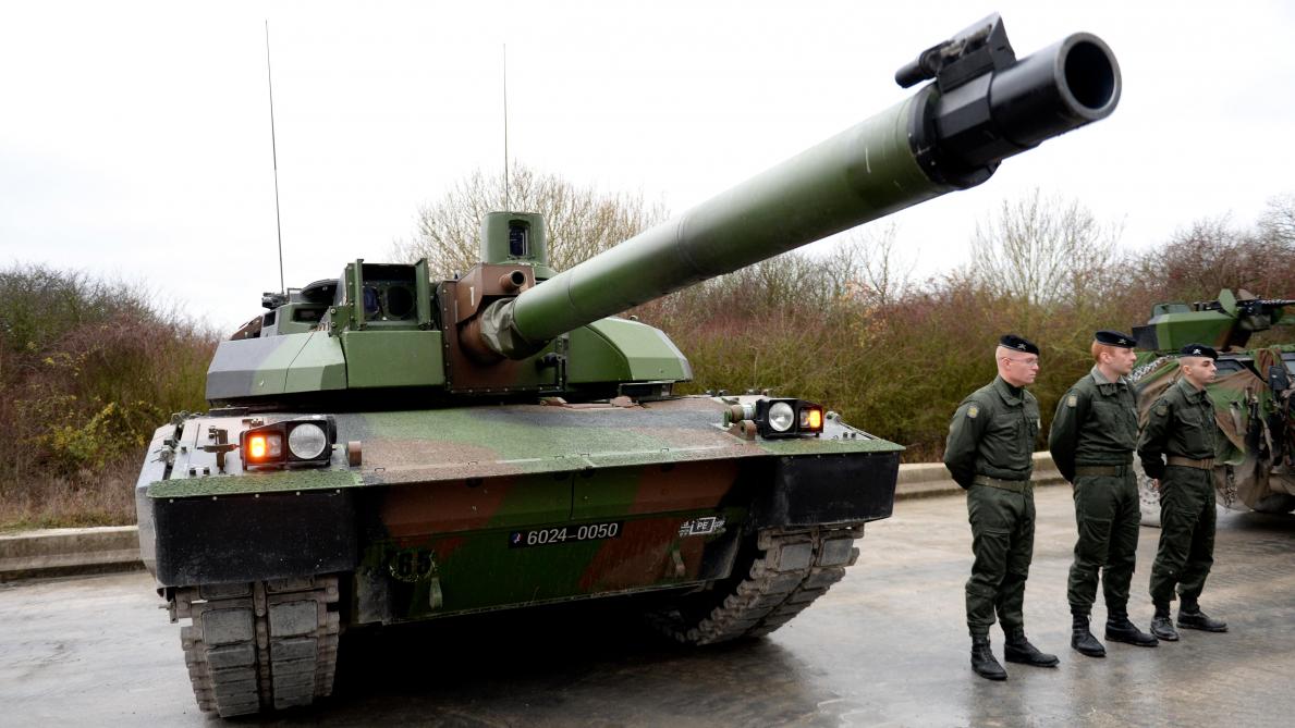 Sous les feux des chars du 501e RCC sur le champ de tir de Suippes