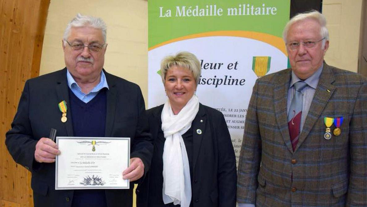 Daniel Langlet médaillé pour son dévouement