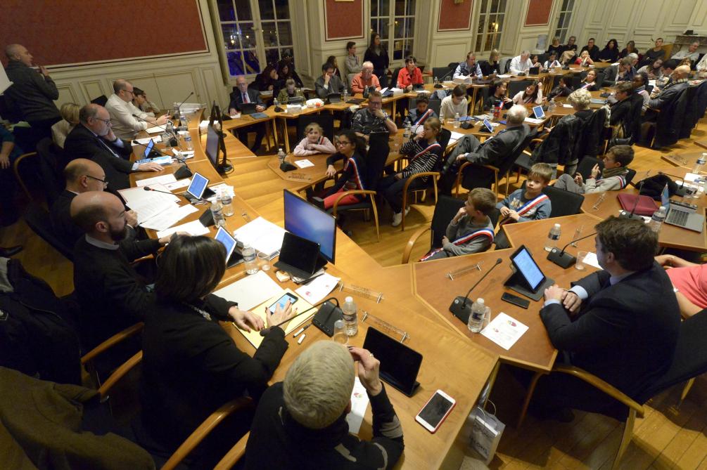 Un conseil municipal dense jeudi à Châlons