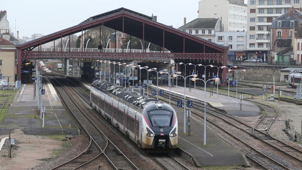 La circulation reprend sur la ligne 4