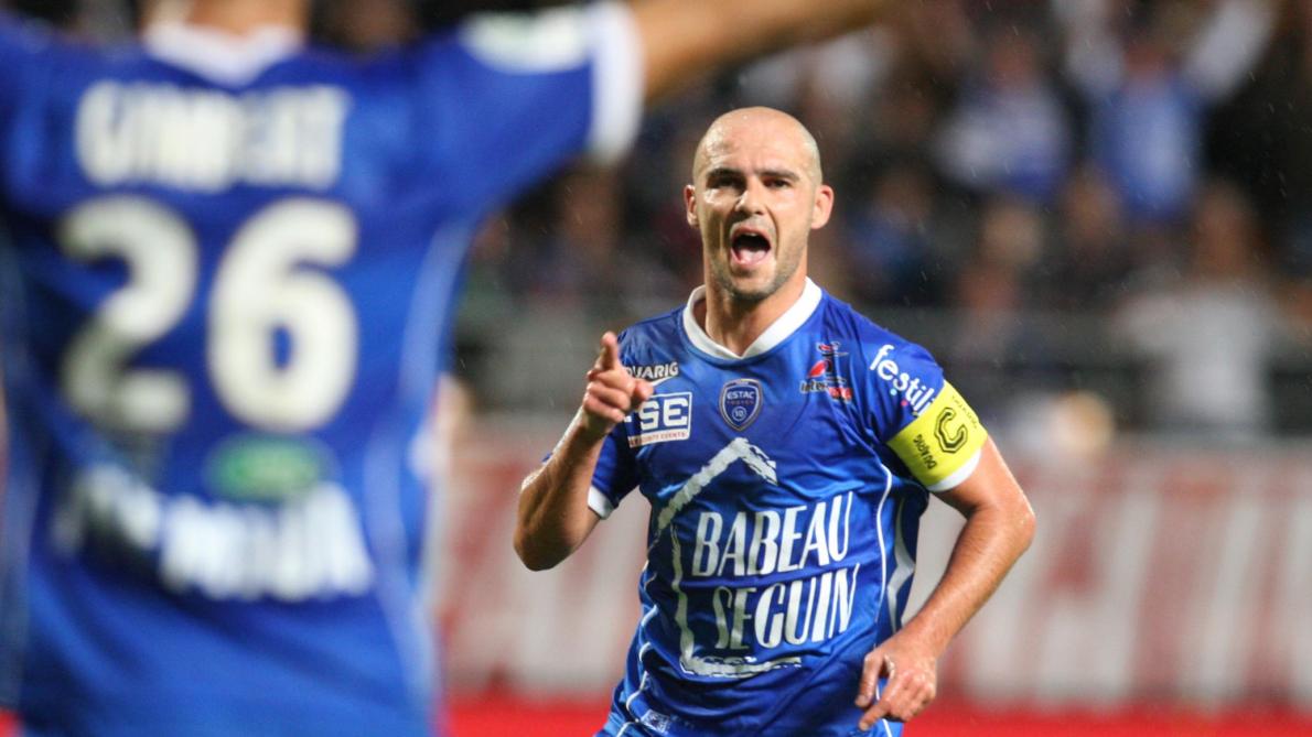 Benjamin Nivet : un joueur qui a marqué l’histoire du club et les ...