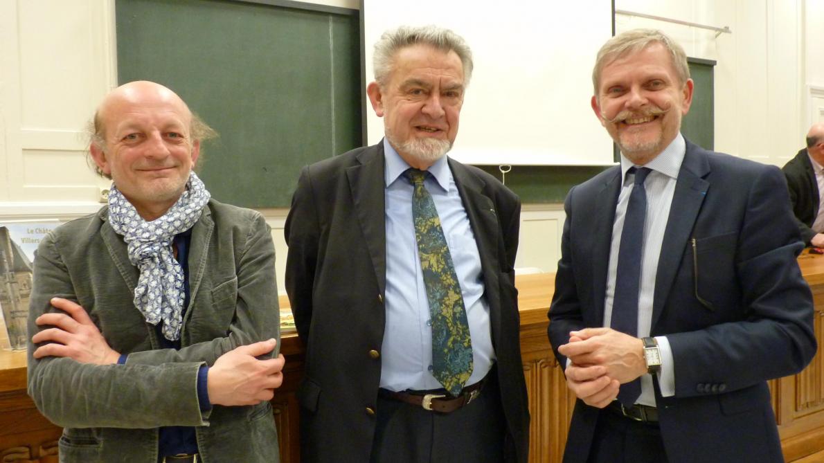 Xavier Bailly, administrateur du chantier du château pour le Centre des ...