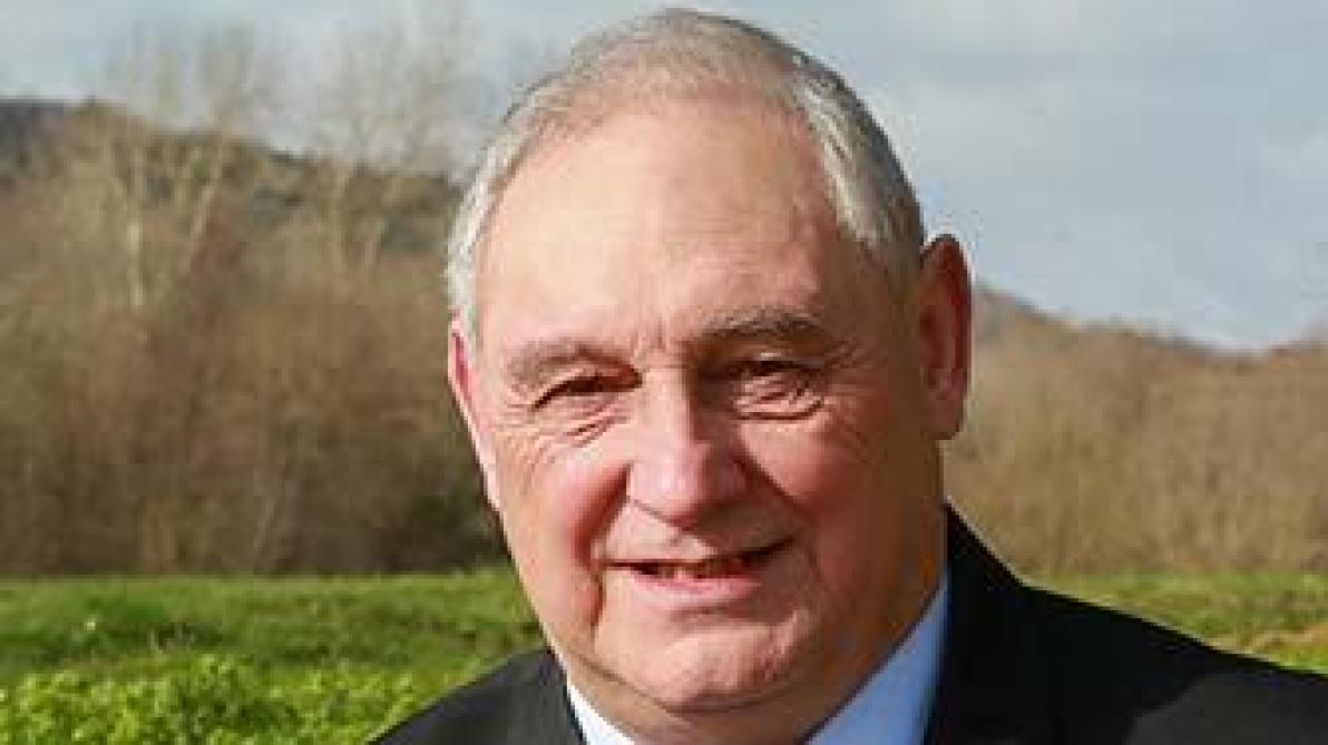 Christian Petit défend son programme pour les municipales à Faverolles ...