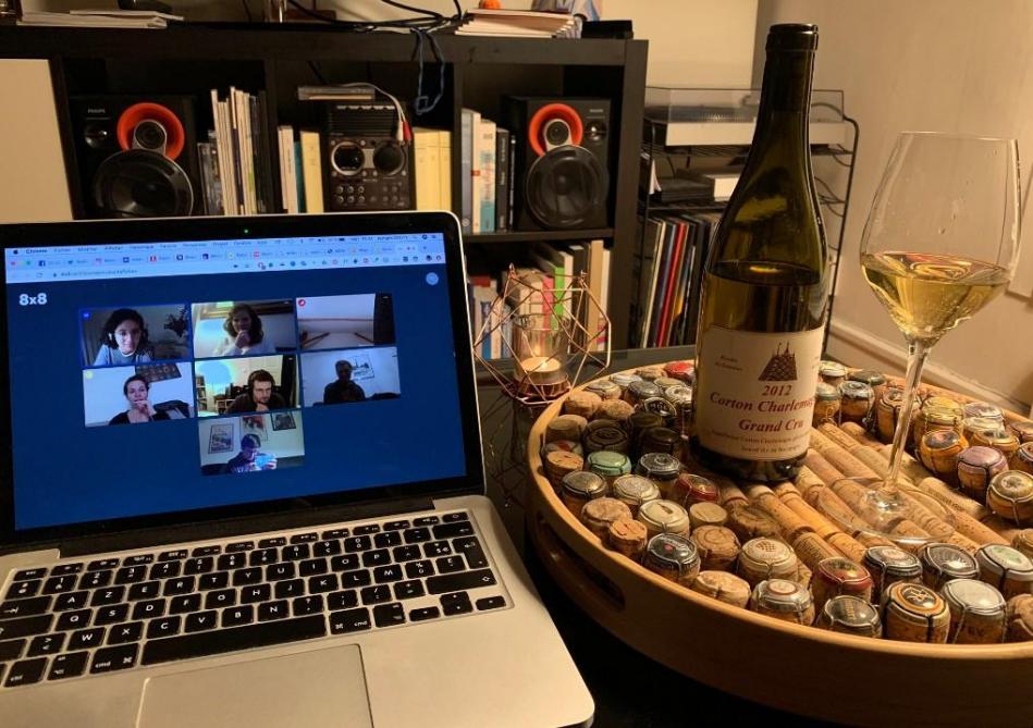 Les confinés vus du web : place au «coronapéro» ou comment trinquer ...