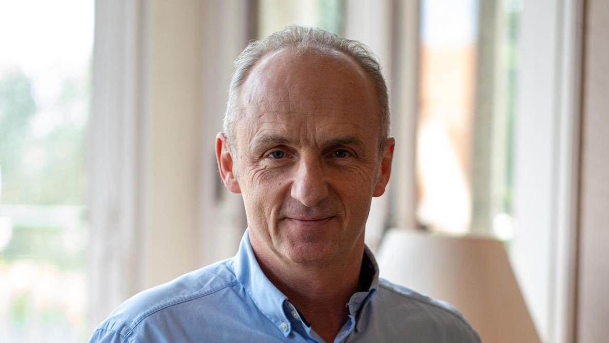 Coronavirus : « Il faut rendre visible cet ennemi invisible» implore le ...