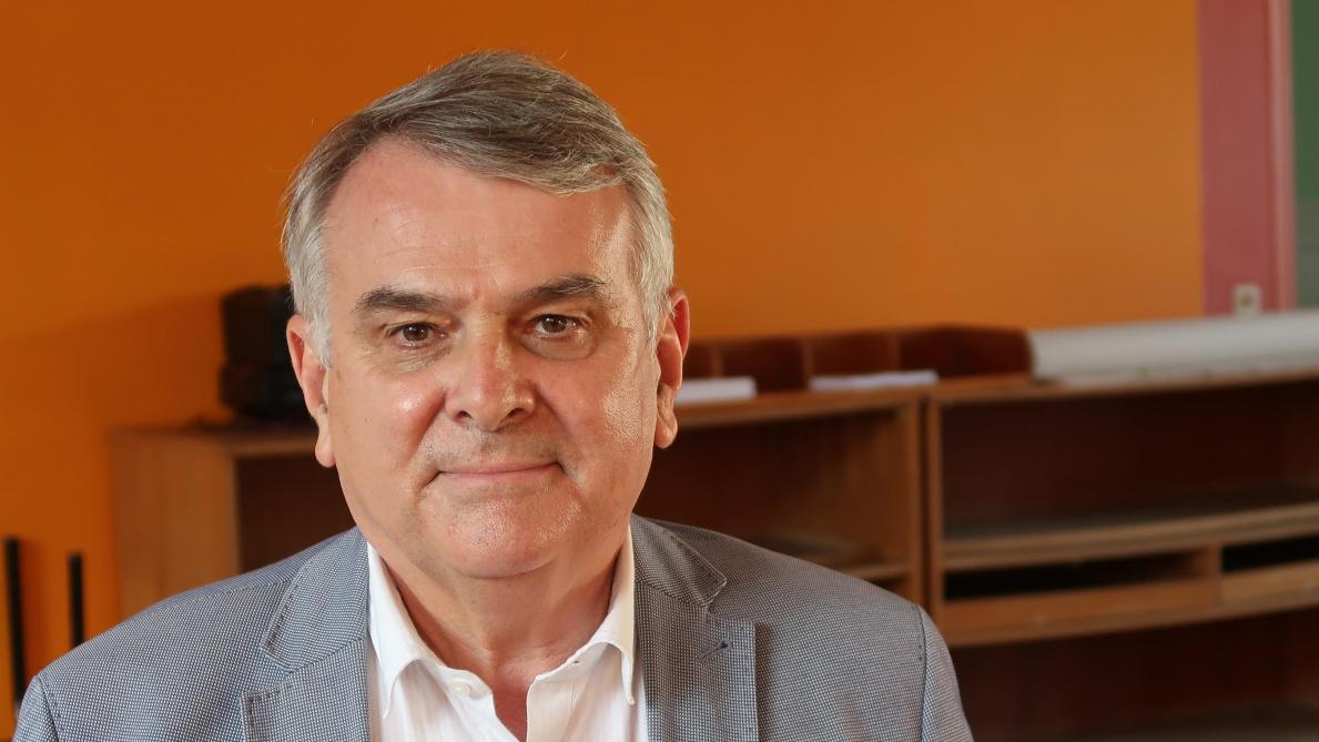 Trois questions à Dominique Lévêque