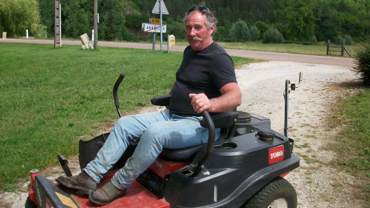 Gérard Corbin aux manettes à Arrelles