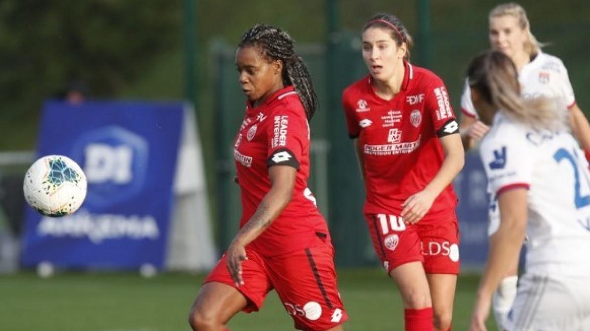 Football (Division 1 féminine). Le Stade de Reims engage une joueuse d ...