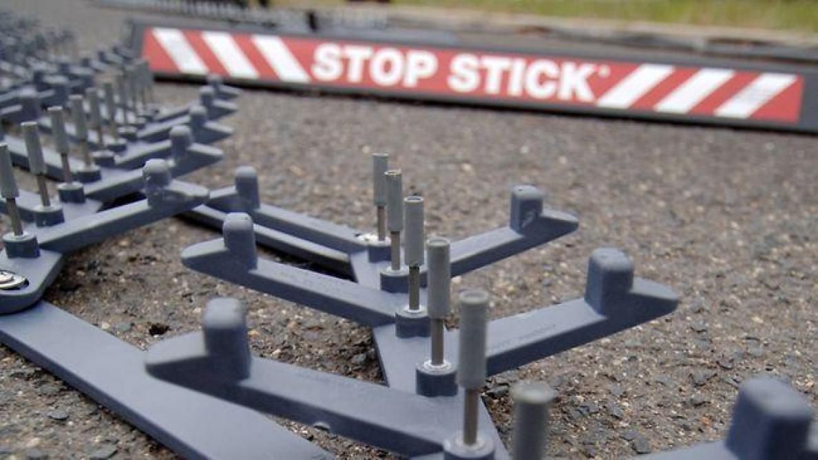 Les gendarmes de Laon contraints de faire usage de leur arme pour ...