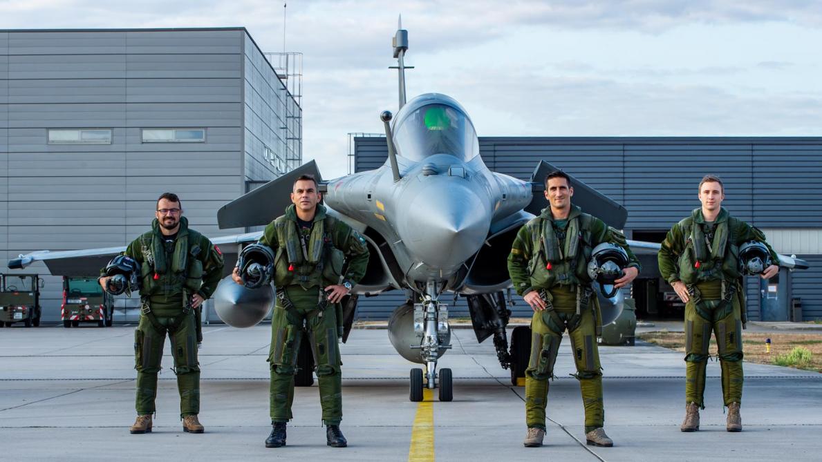 Les Rafale Requin Mike passent à l’attaque dans le ciel de Saint-Dizier ...