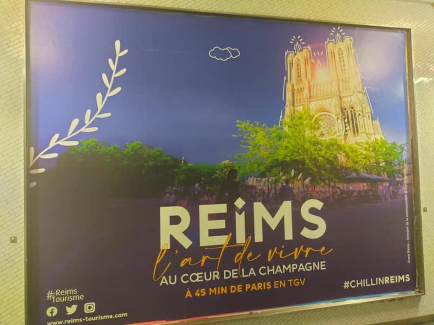 Reims s’affiche dans les stations de métro à Paris