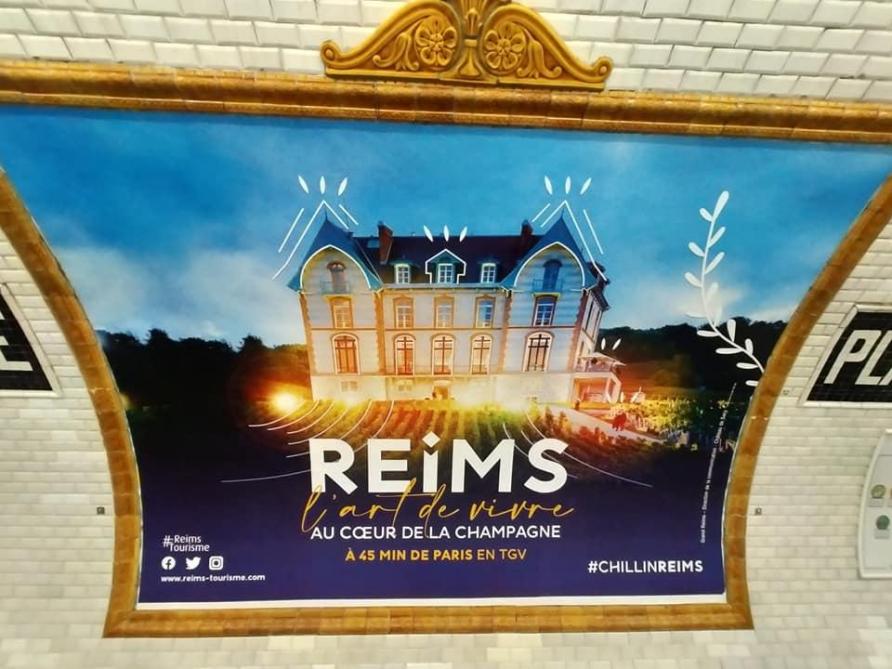 Reims s’affiche dans les stations de métro à Paris