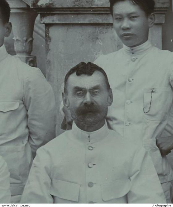 Victor Collin de plancy, Une noblesse usurpée?