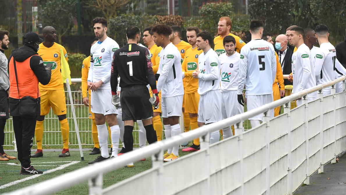Football - Une réunion ce jeudi pour décider du retour à la compétition ...