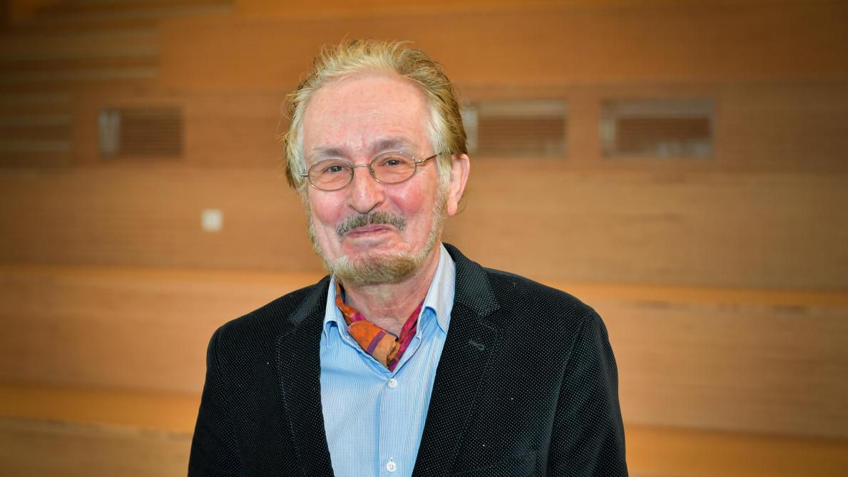 Gérard Marie Henry explique comment Cuba veut «perfectionner le socialisme»