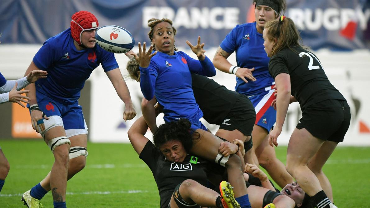Rugby. Carton plein pour les Bleues
