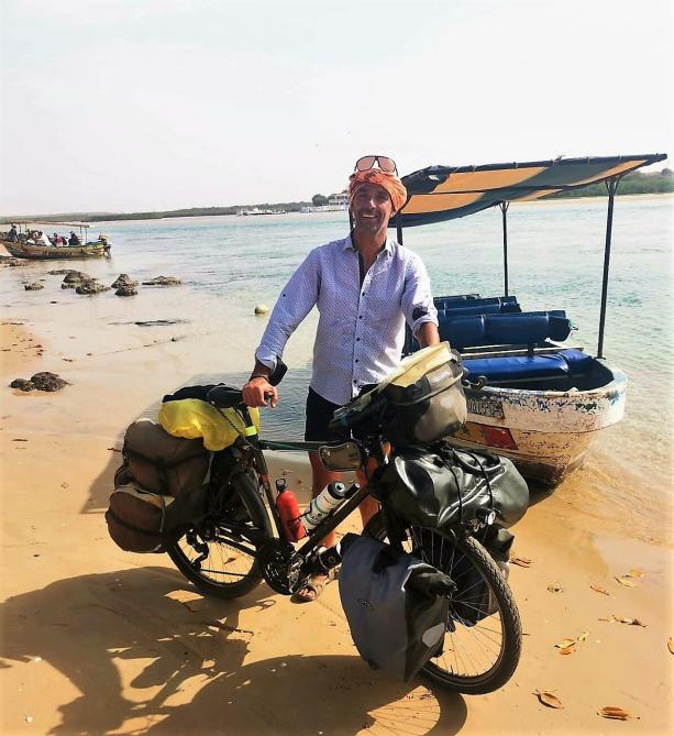 Le globe-trotter de Romilly-sur-Seine, Pascal Berthier, passera Noël en Afrique