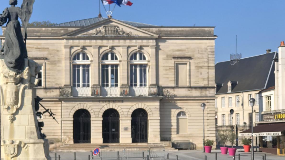 La ville de Saint-Dizier aurait perdu 461 habitants