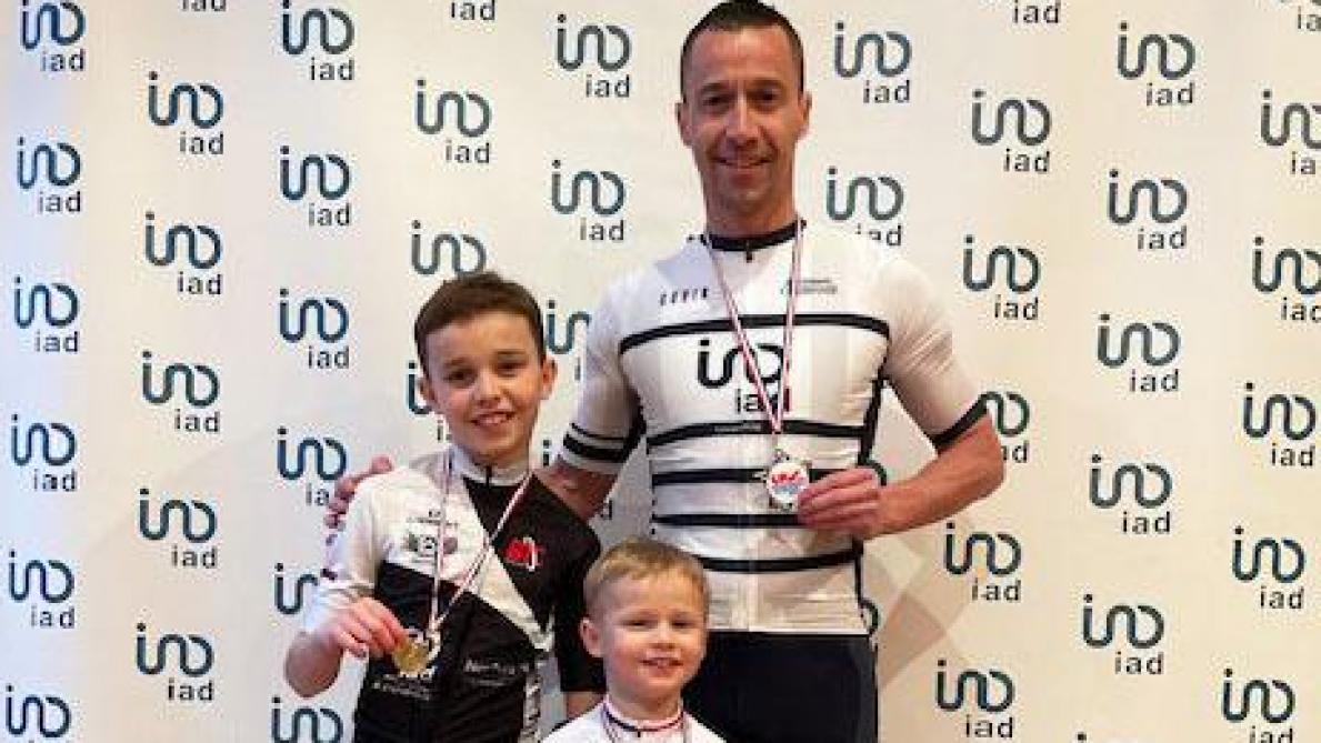 À Châlons-en-Champagne, Les Pype sont champions en cyclisme de père en fils
