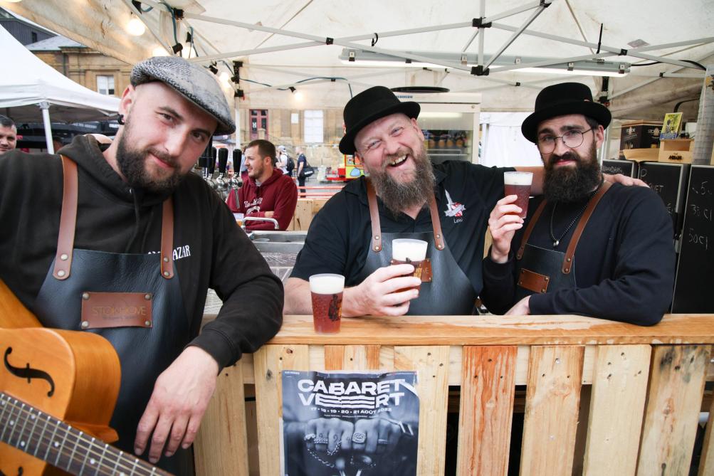 VIDEO et PHOTOS. La Fête de la bière de Charleville-Mézières coupée à l’eau