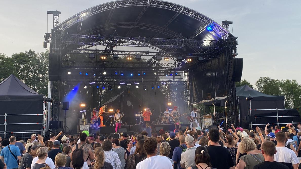 Le retour du Festi’Buz a séduit plus de 2500 festivaliers tout au long ...