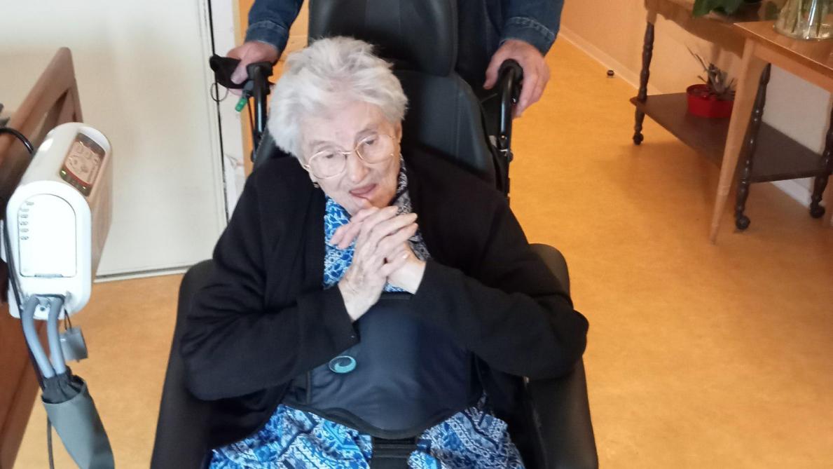 La doyenne du foyer Léonie Sales Aviat de Sézanne a fêté ses 106 ans