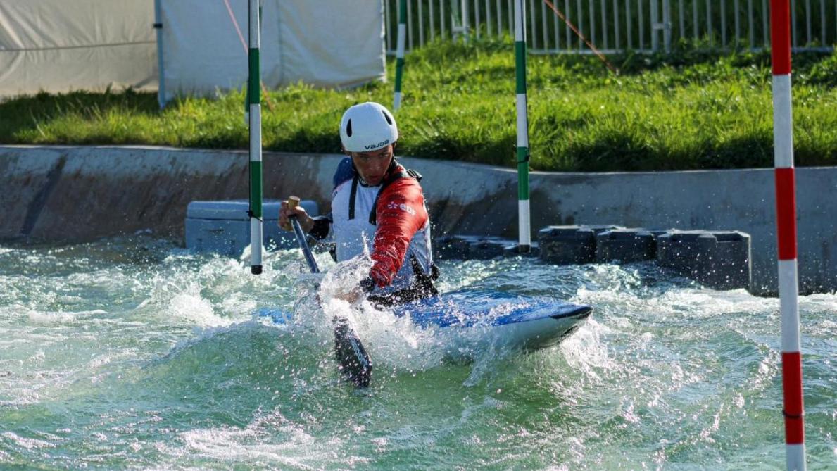 Un jeune Châlonnais champion de France de canoë slalom