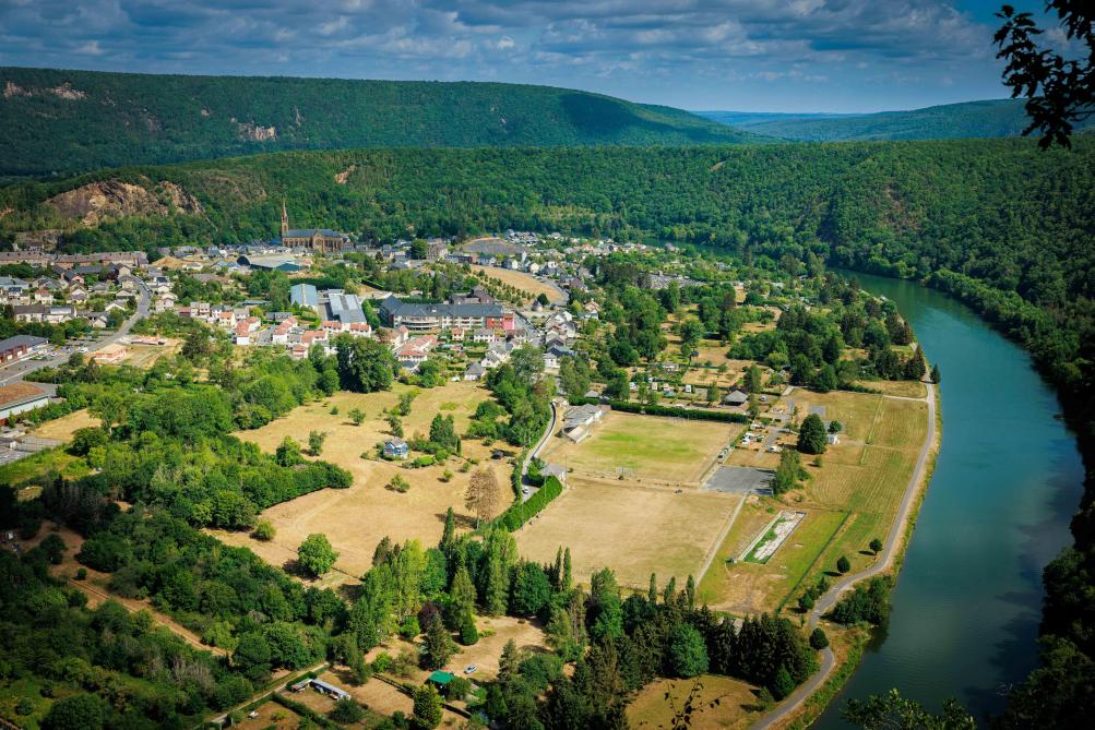 Un point de vue incontournable sur Fumay