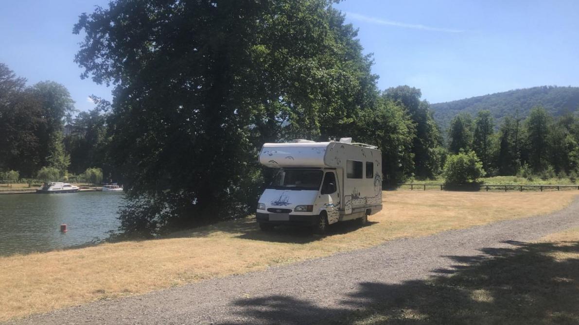 La nouvelle aire de camping-cars de Revin séduit les voyageurs