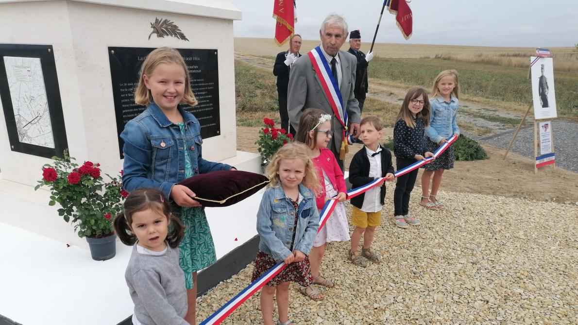 Bertoncourt : le mémorial du 7e régiment de hussards inauguré