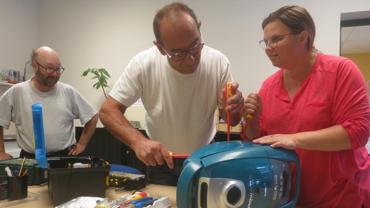 Un atelier pour apprendre à bricoler et réparer à Oulchy-le-Château