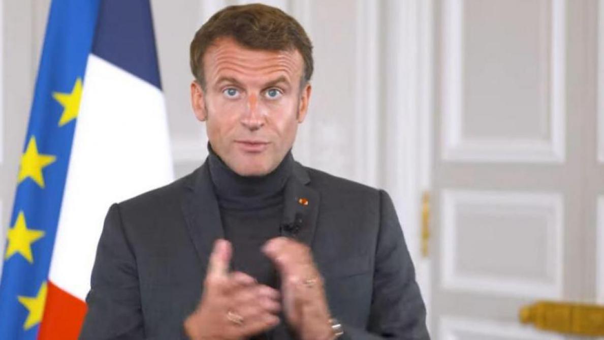 Le col roulé nouvel écran de fumée