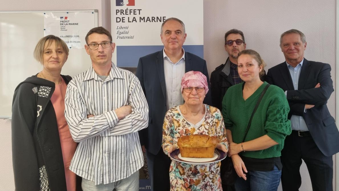 Une brioche partagée avec le sous-préfet de Vitry-le-François
