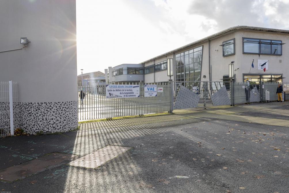 Des panneaux solaires d’ici 2024 pour le lycée Jean-Talon à Châlons-en ...