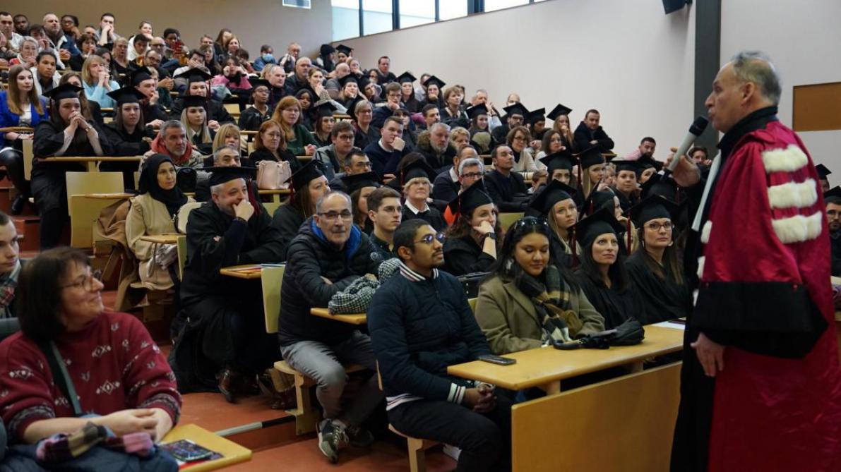 1500 jeunes diplômés à l’URCA de Reims