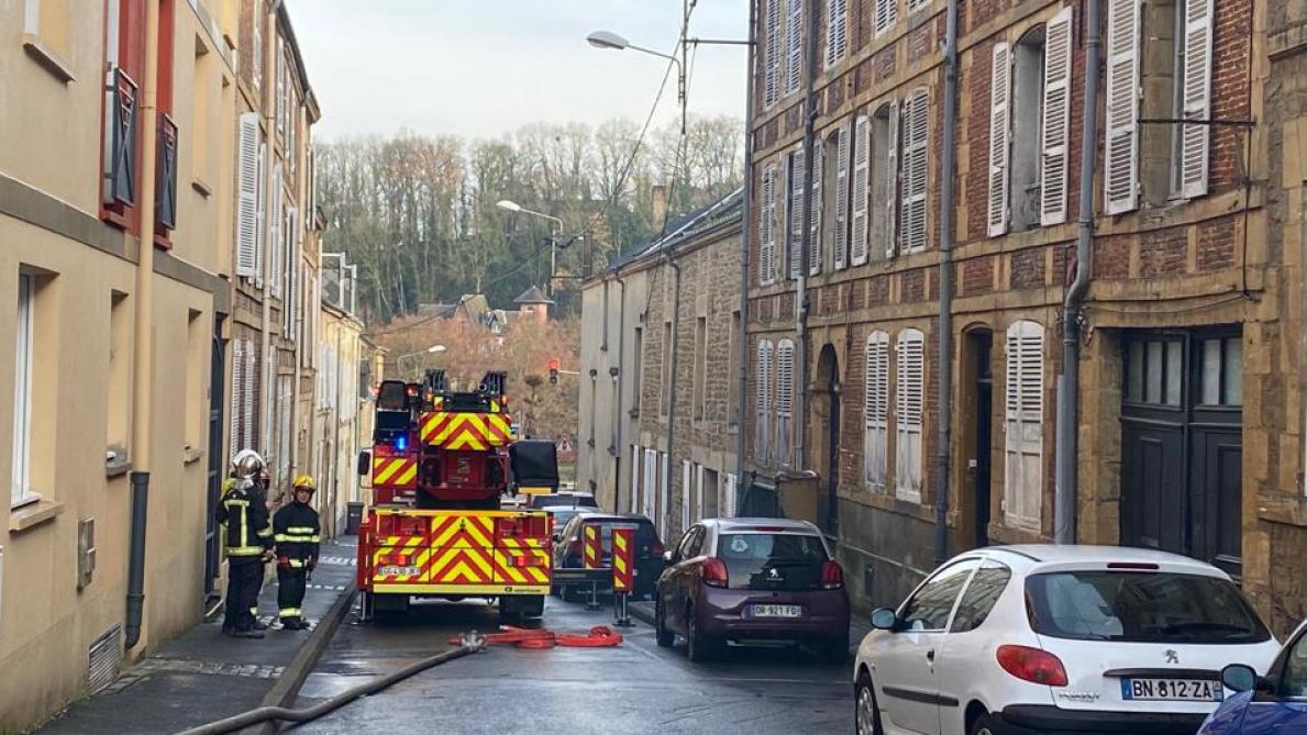 Charleville-Mézières: le squatteur brûlait des détritus, intervention ...
