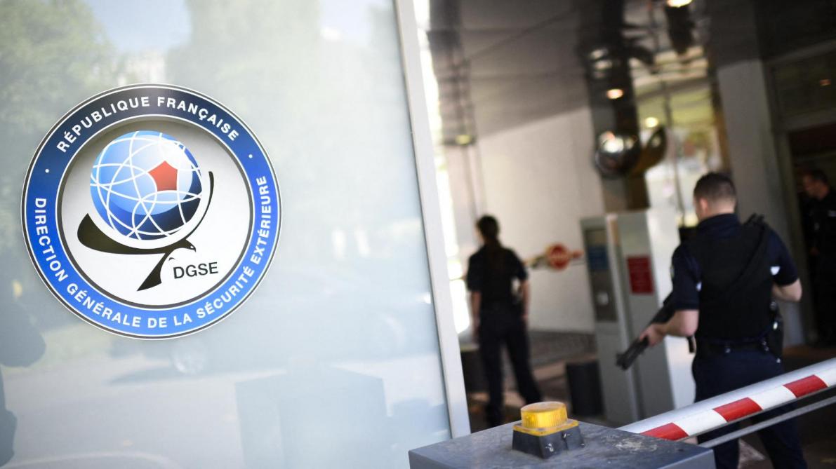 L’ex-patron de la DGSE mis en examen pour complicité de tentative d’extorsion
