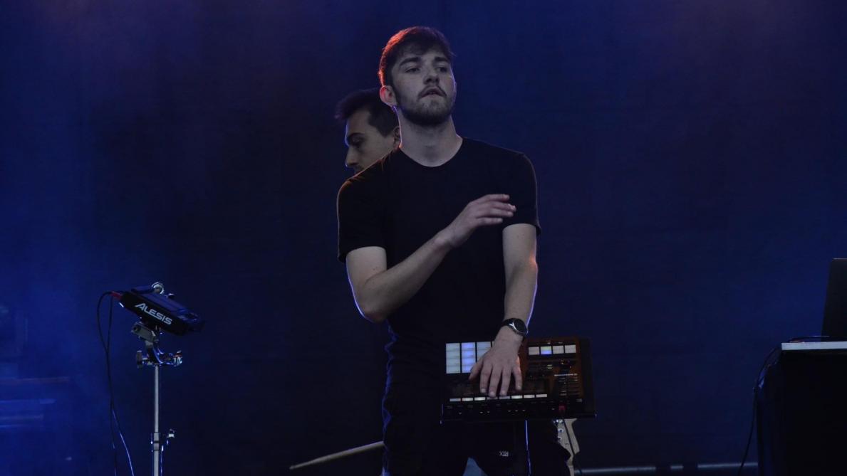 Xixi, jeune talent de l’électro aux dix millions d’écoutes bientôt en ...