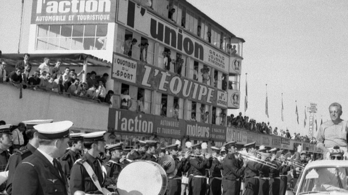 Cherche documents sur les passages du pilote François Cevert à Reims et ...