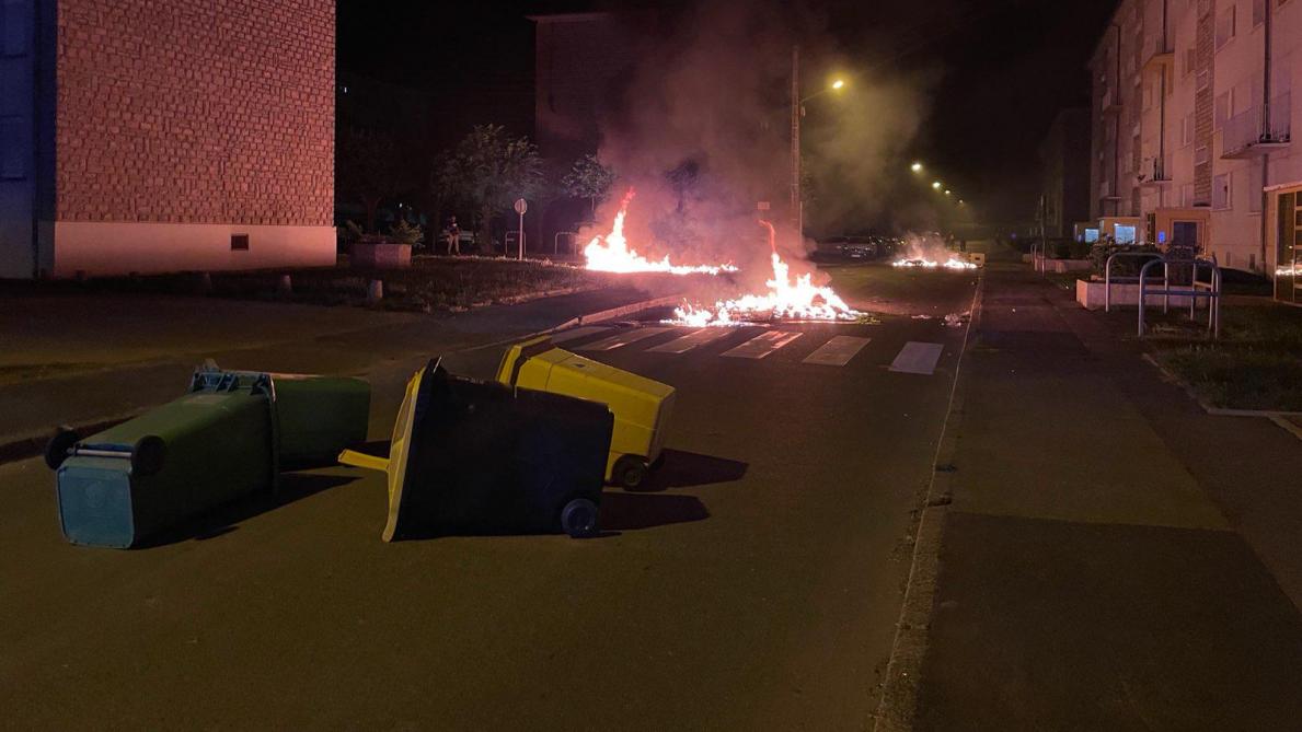 PHOTOS. Deuxième nuit de violences urbaines au quartier Schmit à Châlons-en-Champagne