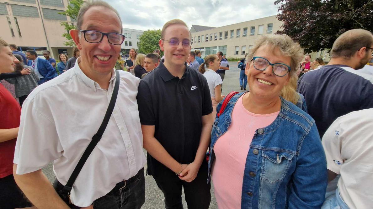 Dans l’attente de la mention au BAC au lycée Claudel à Laon
