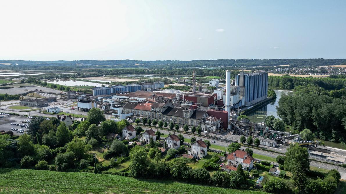 La sucrerie de Bucy-le-Long près de Soissons produit du sucre et ...