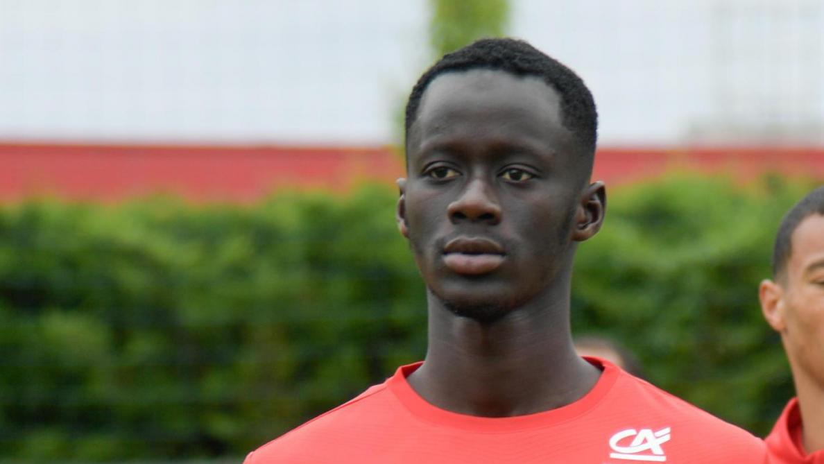 Football - Ligue 1. Mbow officiellement transféré du Stade de Reims ...