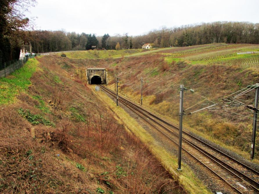 Un jour, un village de la montagne de Reims (3/5) : balade à la ...