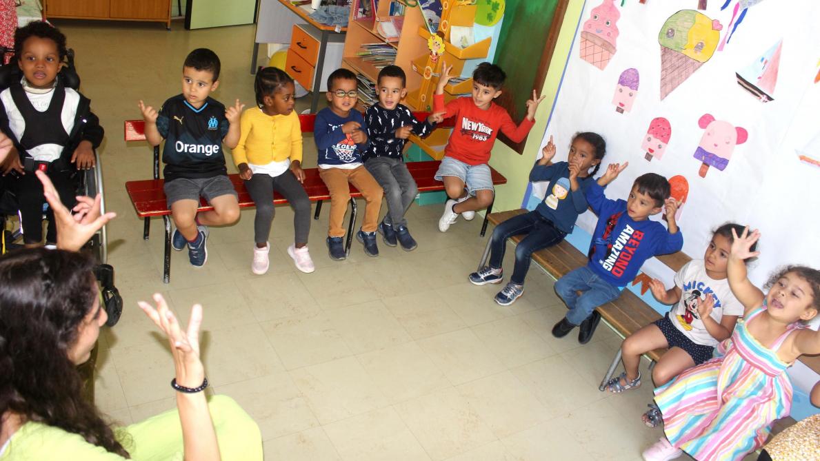 Les enfants du centre de loisirs Picasso de Romilly-sur-Seine ont joué ...