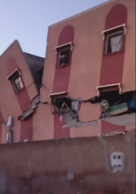 Séisme au Maroc: plus de 2000 morts, le palais royal décrète un deuil national de trois jours